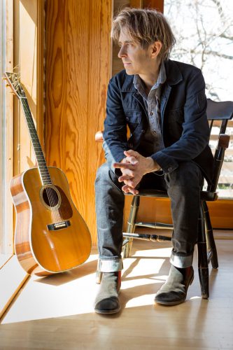 Eric Johnson Talks ‘EJ,’ His First All-Acoustic Album – go.Jimmy.go