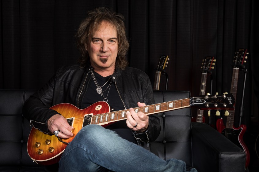 Interview: REO Speedwagon’s Dave Amato Discusses His New Signature Les ...